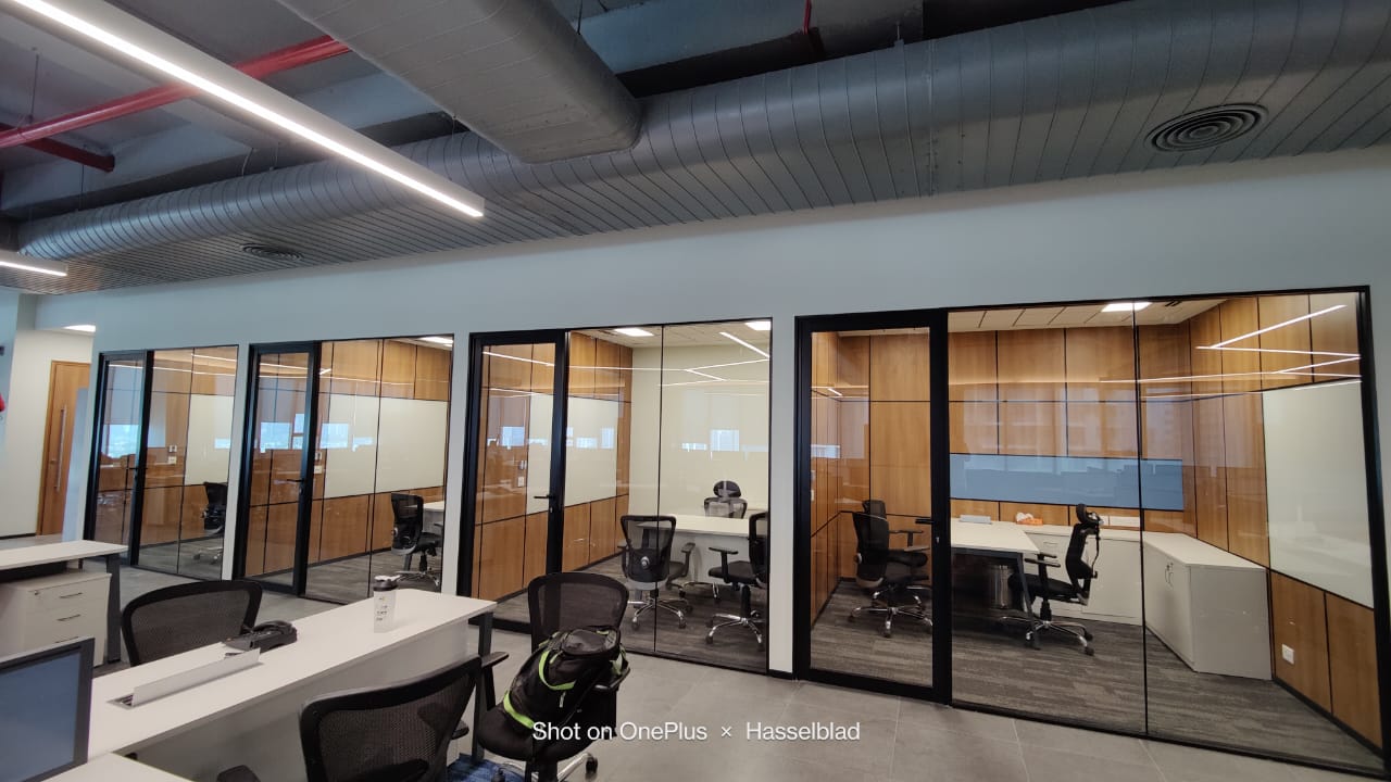 Office Space in Unitech Commercial Tower, Greenwood City