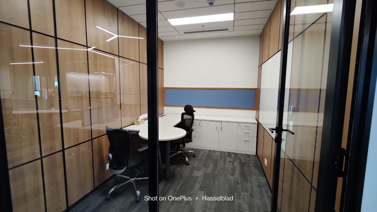 Office Space in Unitech Commercial Tower, Greenwood City